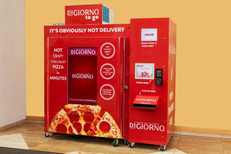 The Weirdest Vending Machines Ever Made, From Gold Bars To Pizza | Stay ...